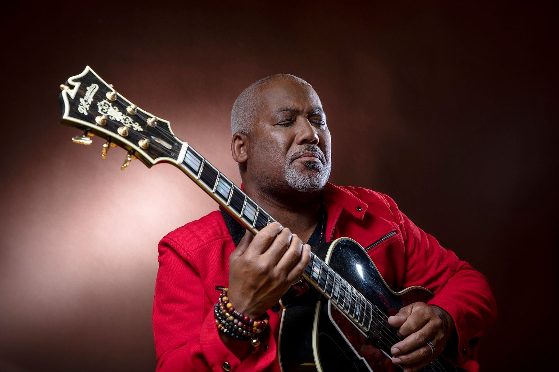 Jonathan Butler Celebrates 60th Birthday in L.A. Style - JAZZIZ Discovery
