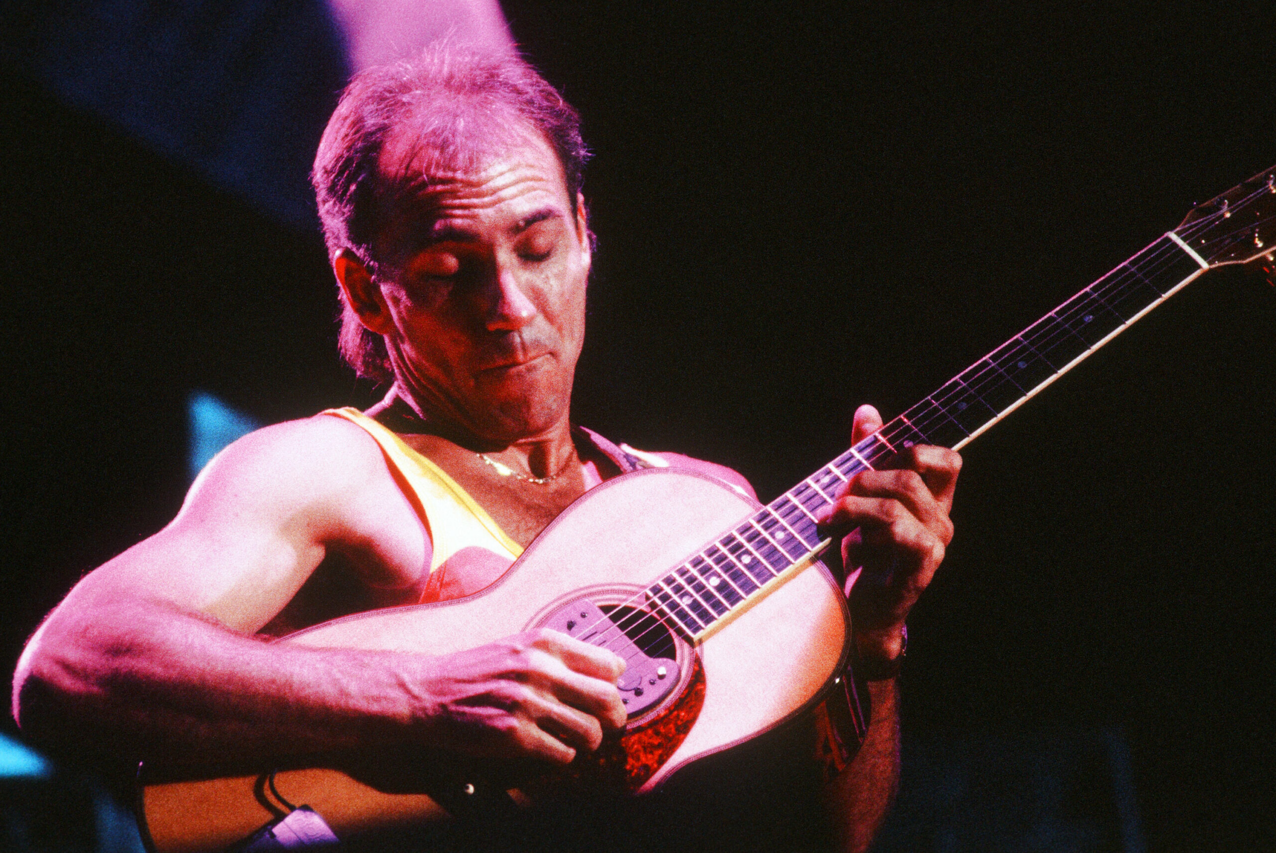 Farewell, Mr. 335: In the midst of a farewell tour, Larry Carlton ...