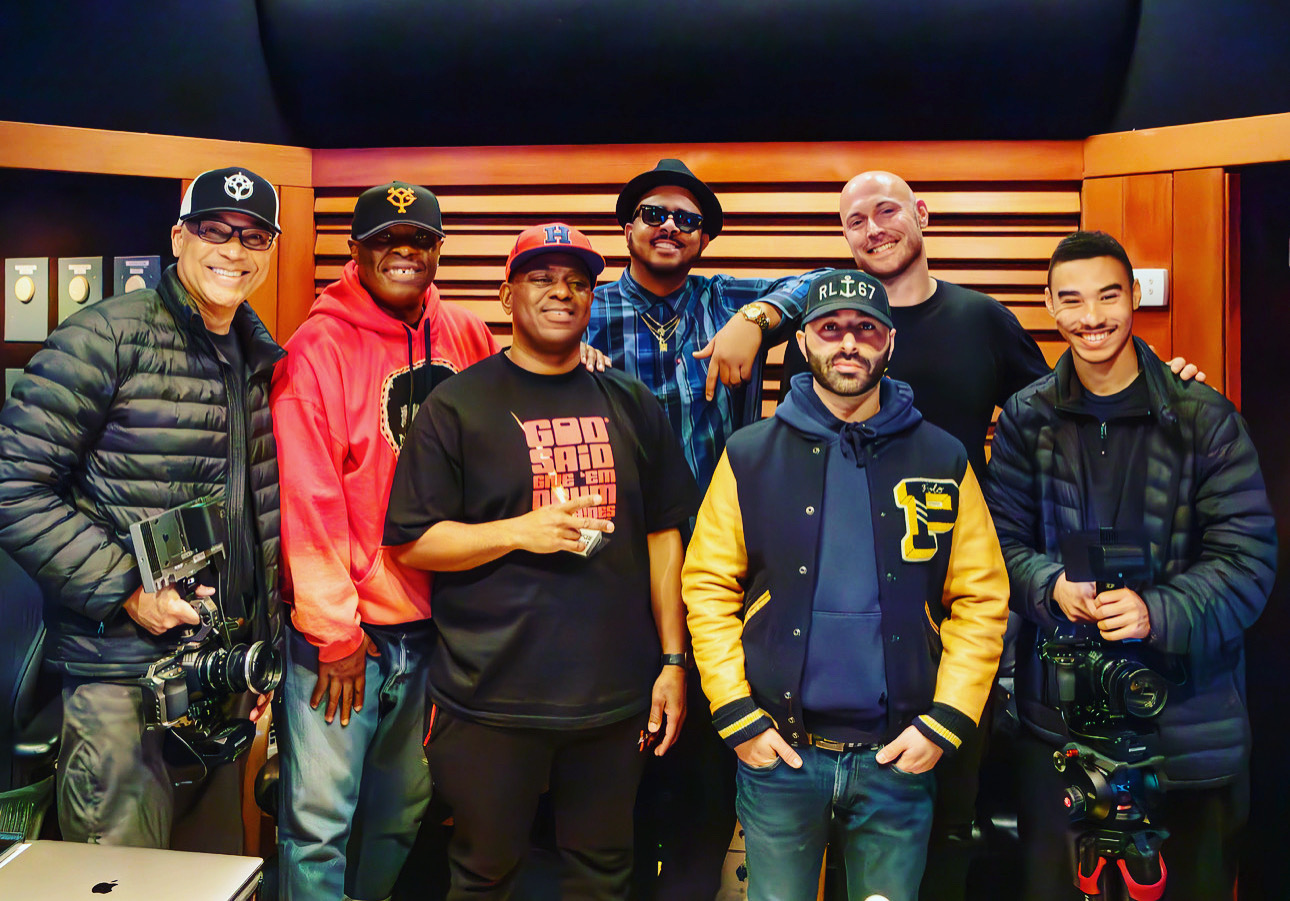 “Bitches Are Back” Music Video | M.E.B. Miles Electric Band - JAZZIZ ...