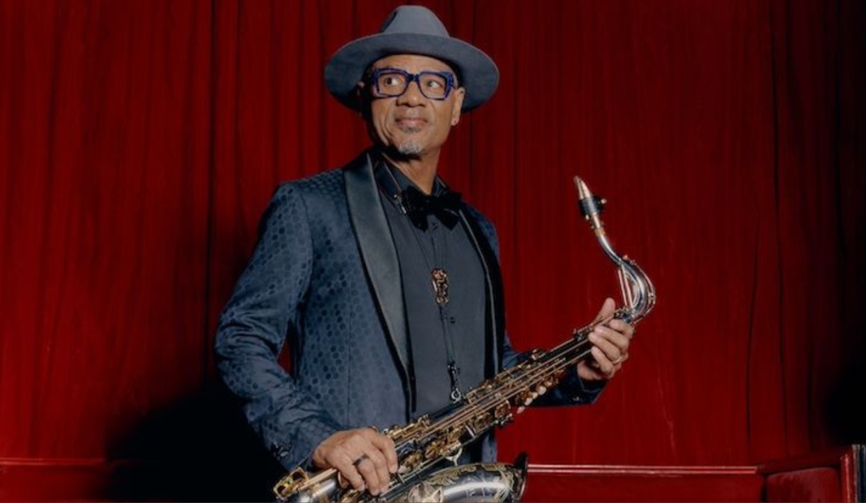 Kirk Whalum | The JAZZIZ Podcast - JAZZIZ Discovery
