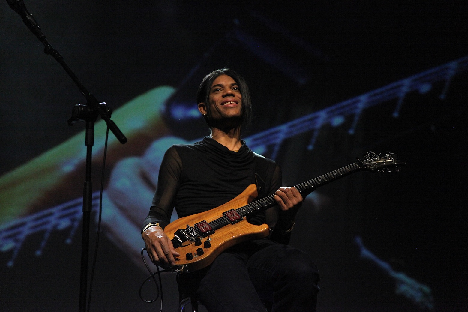 Stanley Jordan’s Solo Guitar for the Soul - JAZZIZ Discovery